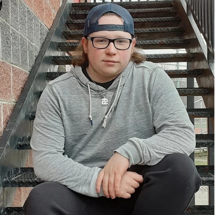 Kansas Woman Sets Up Camp in Walmart Sporting Goods Section Complete ...