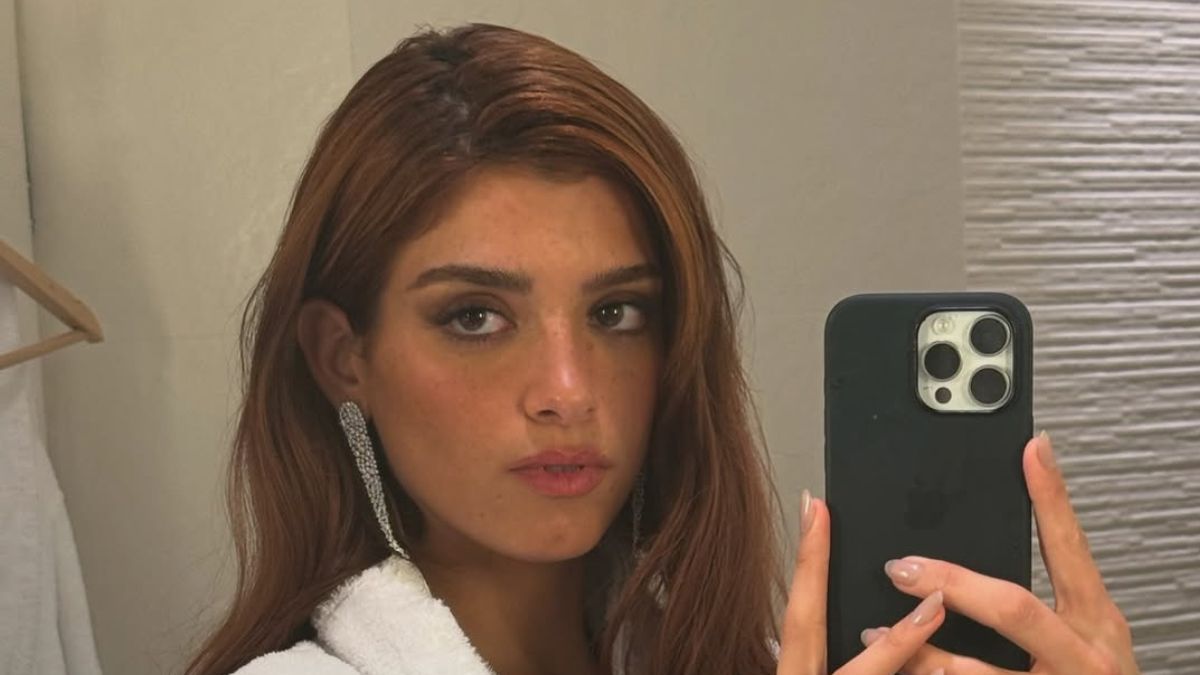 Dixie D’Amelio Serves 'Stunning' Poolside Glam in Strappy Bikini: 'Woah'